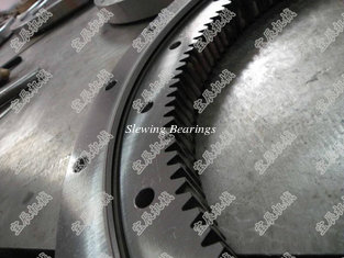 China VSU251155  china cylindrical roller and ball combination slewing rings manufacturer supplier supplier